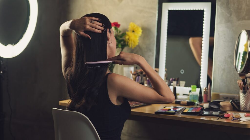 How To Make Your Hair Grow Faster Naturally
